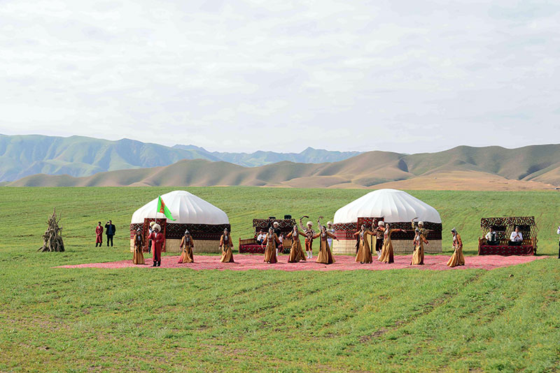 Festive marathon of Akhal-Teke horses