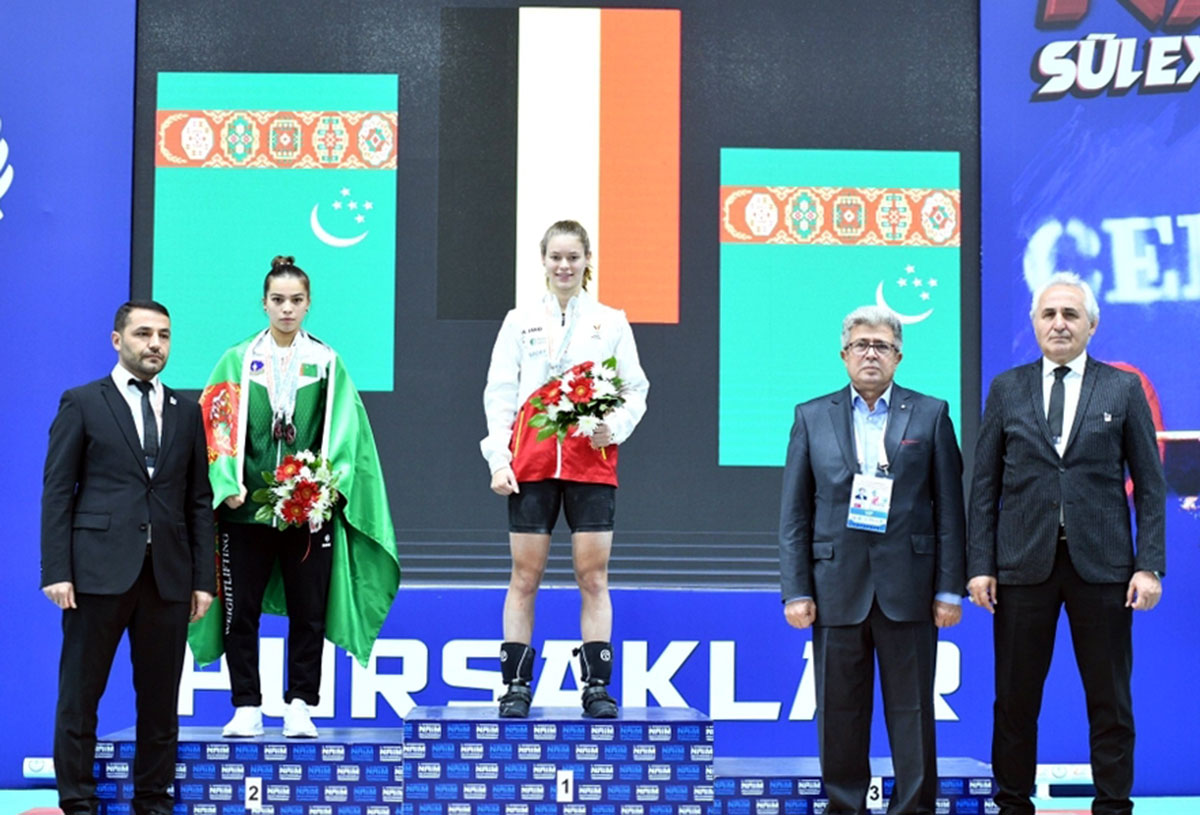 Eight medals of Turkmen weightlifters at the international tournament ...